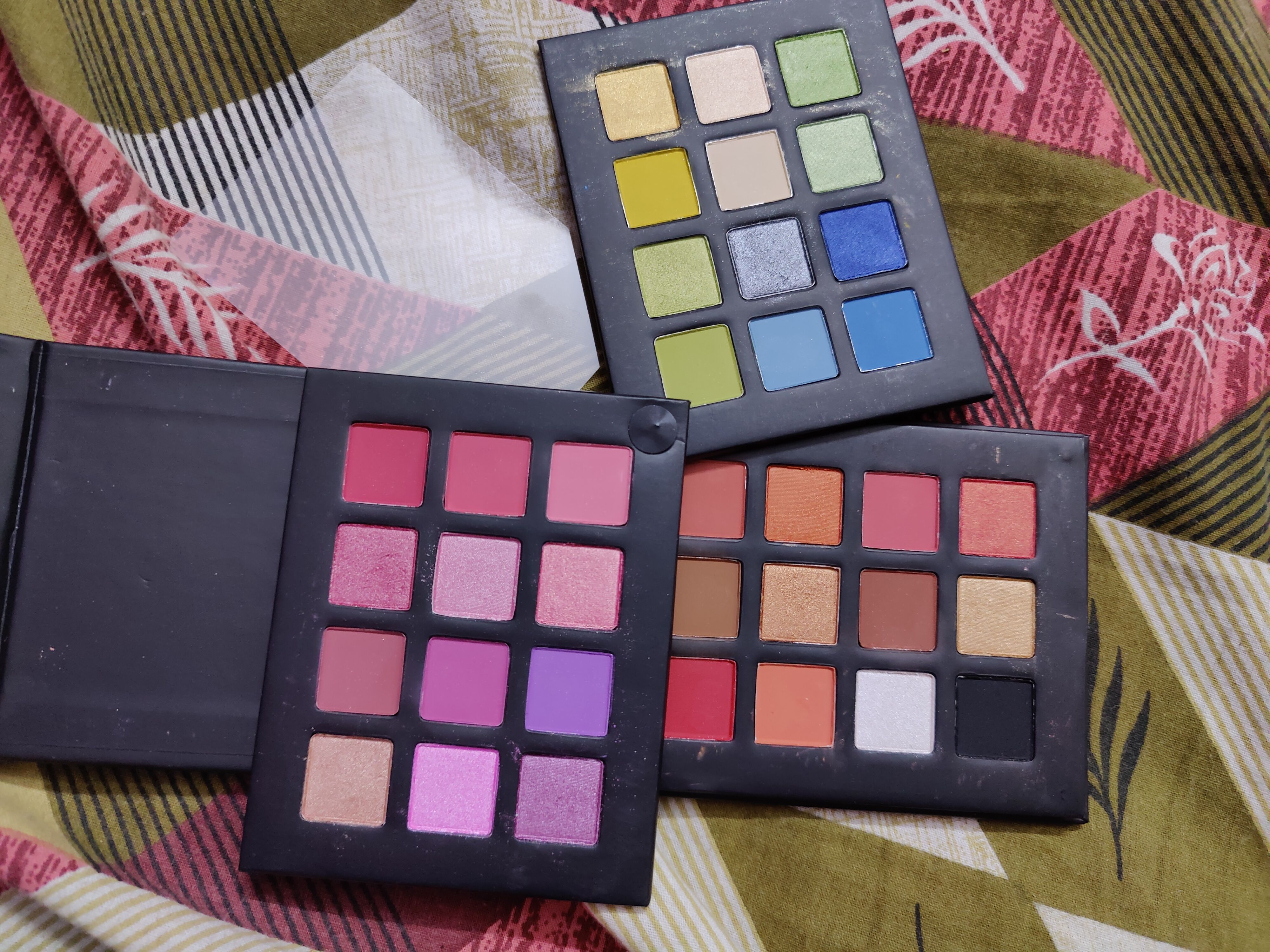 NY Bae Eye Love Eyeshadow Palette - Light & Bright 01