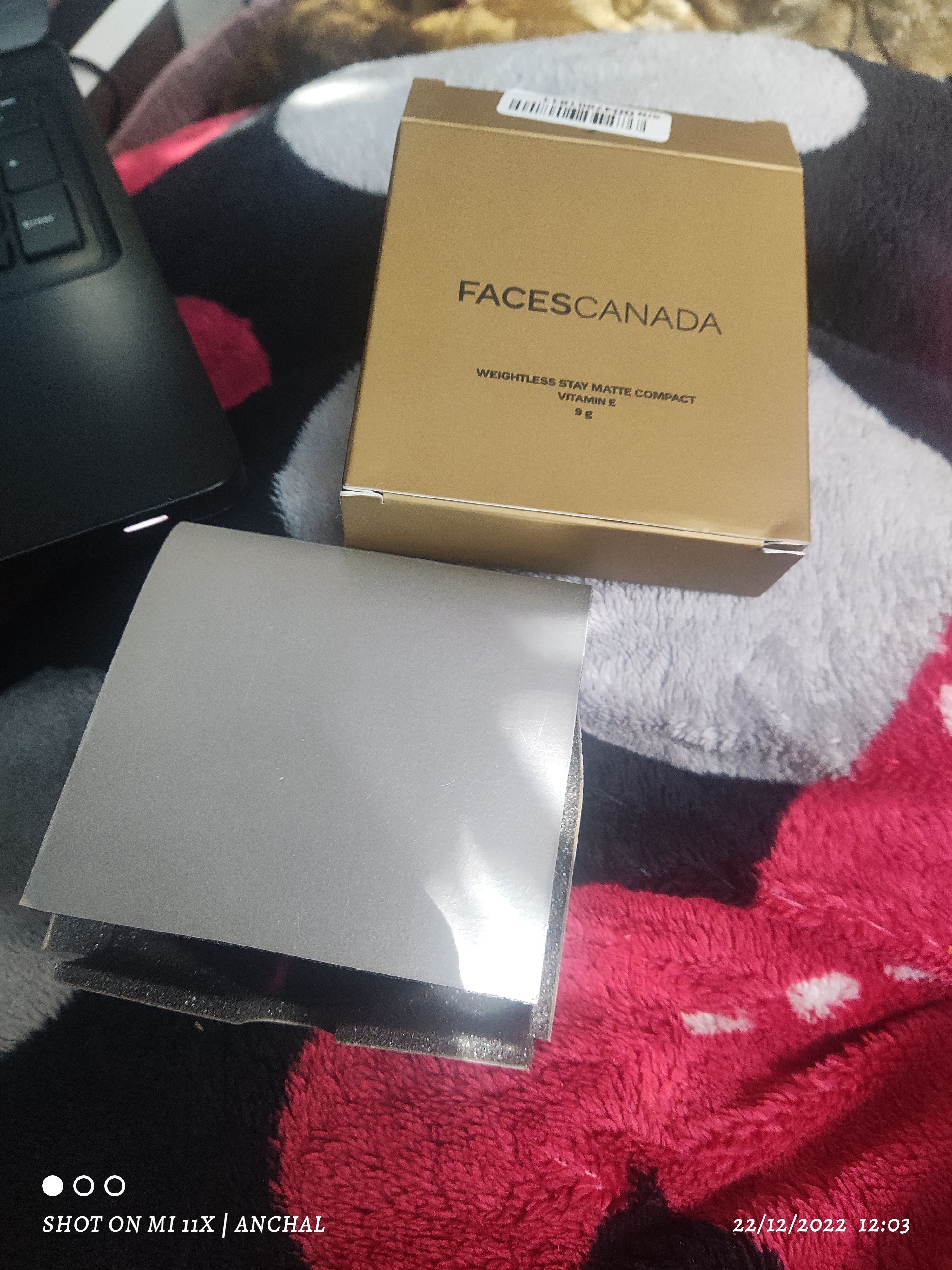 Faces Canada Weightless Stay Matte Compact Ivory 01 9g