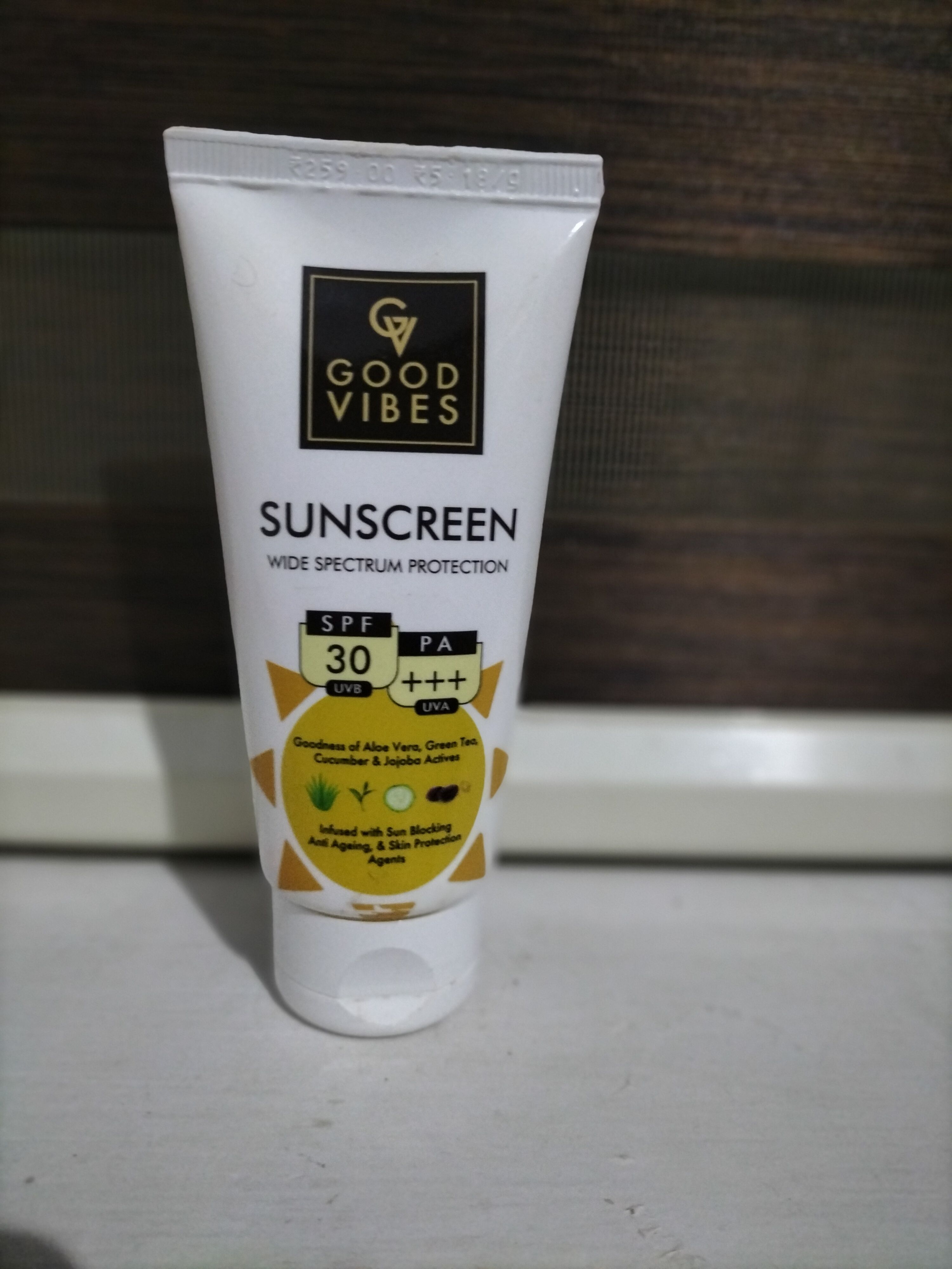 Buy Good Vibes Wide Spectrum Sunscreen with SPF 30 (50 gm) Online | Purplle