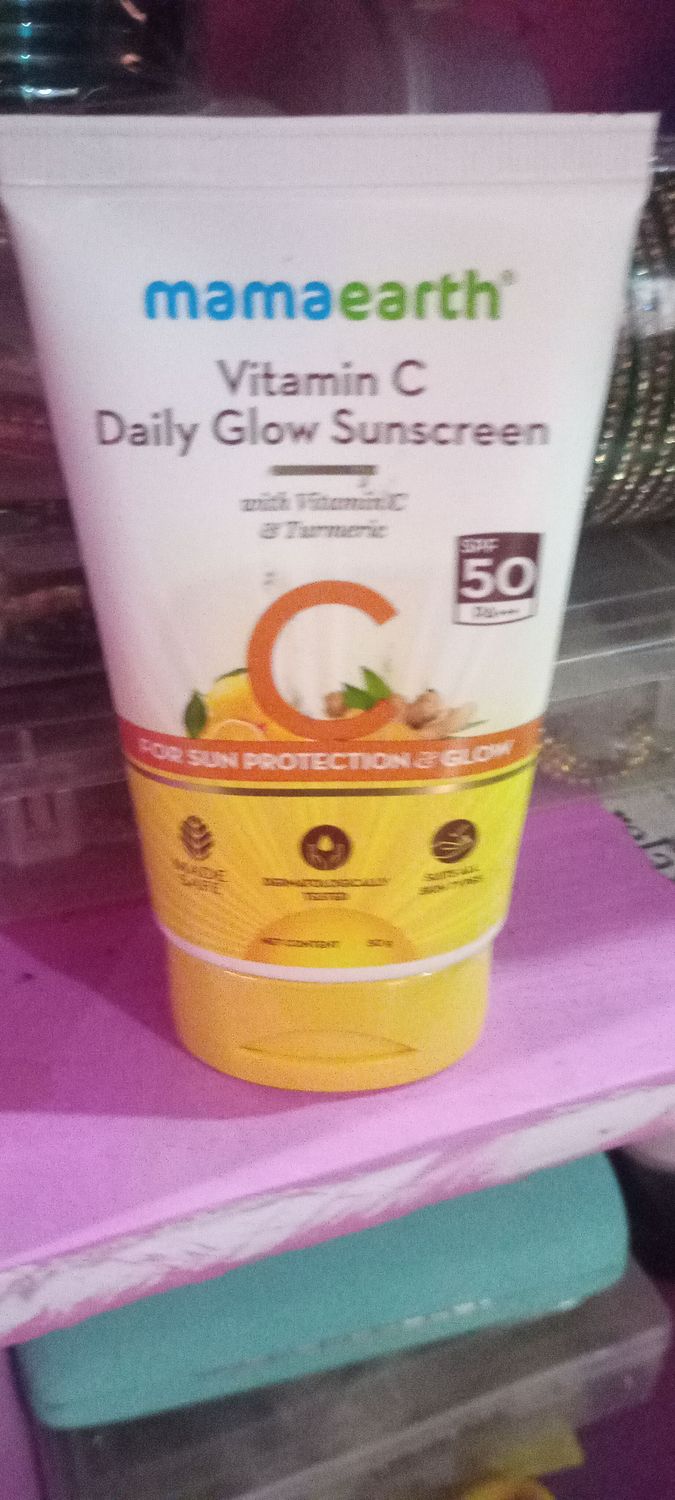 Vitamin C Daily Glow Sunscreen with Vitamin C & Turmeric for Sun ...