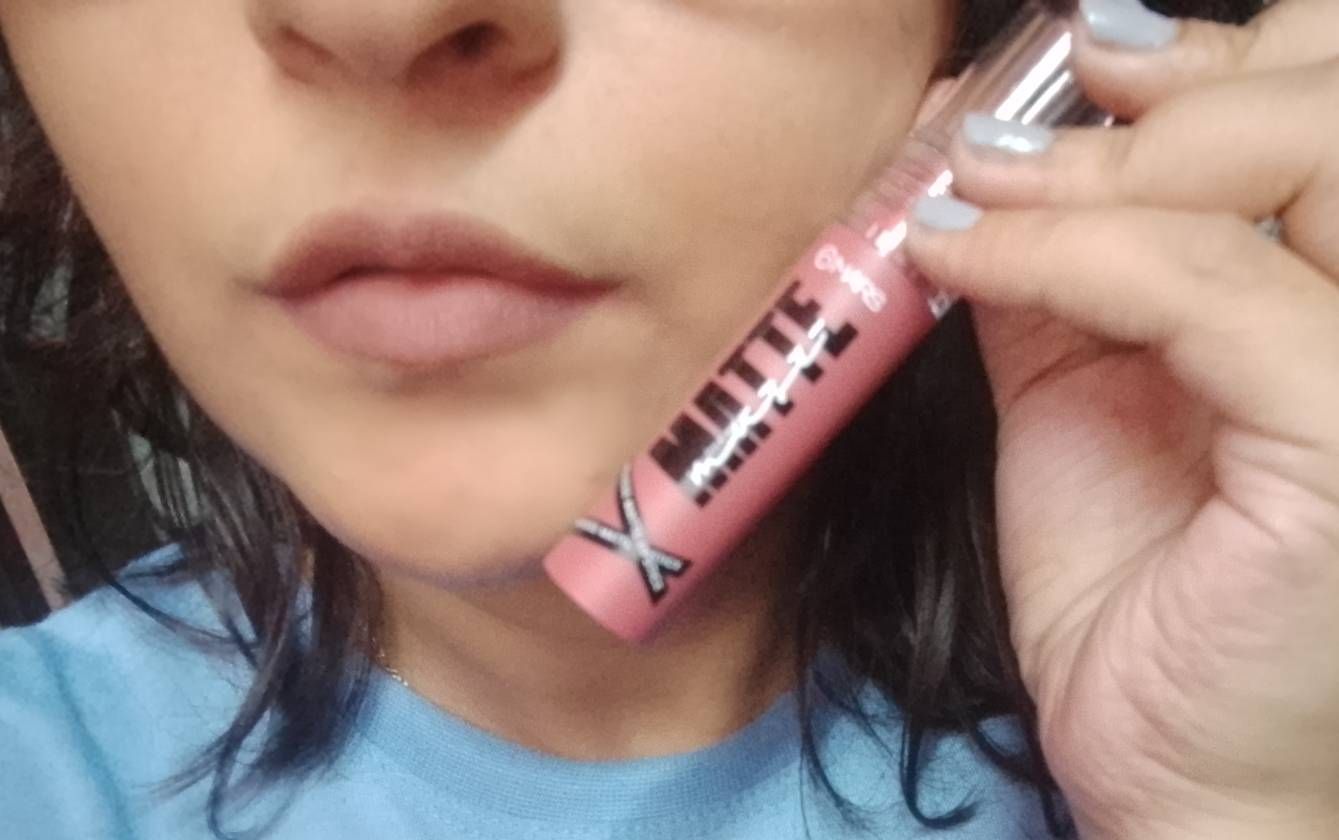 MARS Matte Muse Mousse Lipstick (3 ml) (05-EMPRESS) with Doe-Foot ...